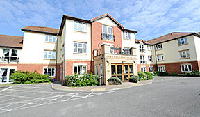 Care Homes in Reading | Bupa UK