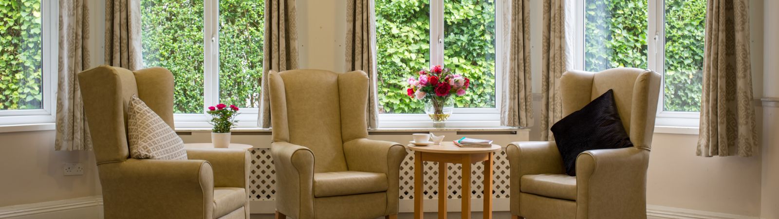 Lynton Hall Care Home, New Malden | Bupa UK