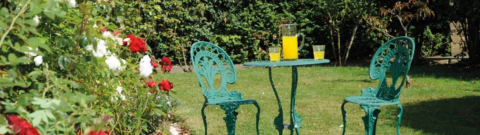 Lynton Hall Care Home, New Malden | Bupa UK