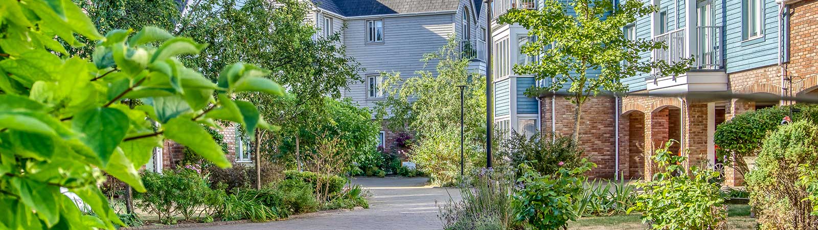 Richmond village Bede | Bupa UK